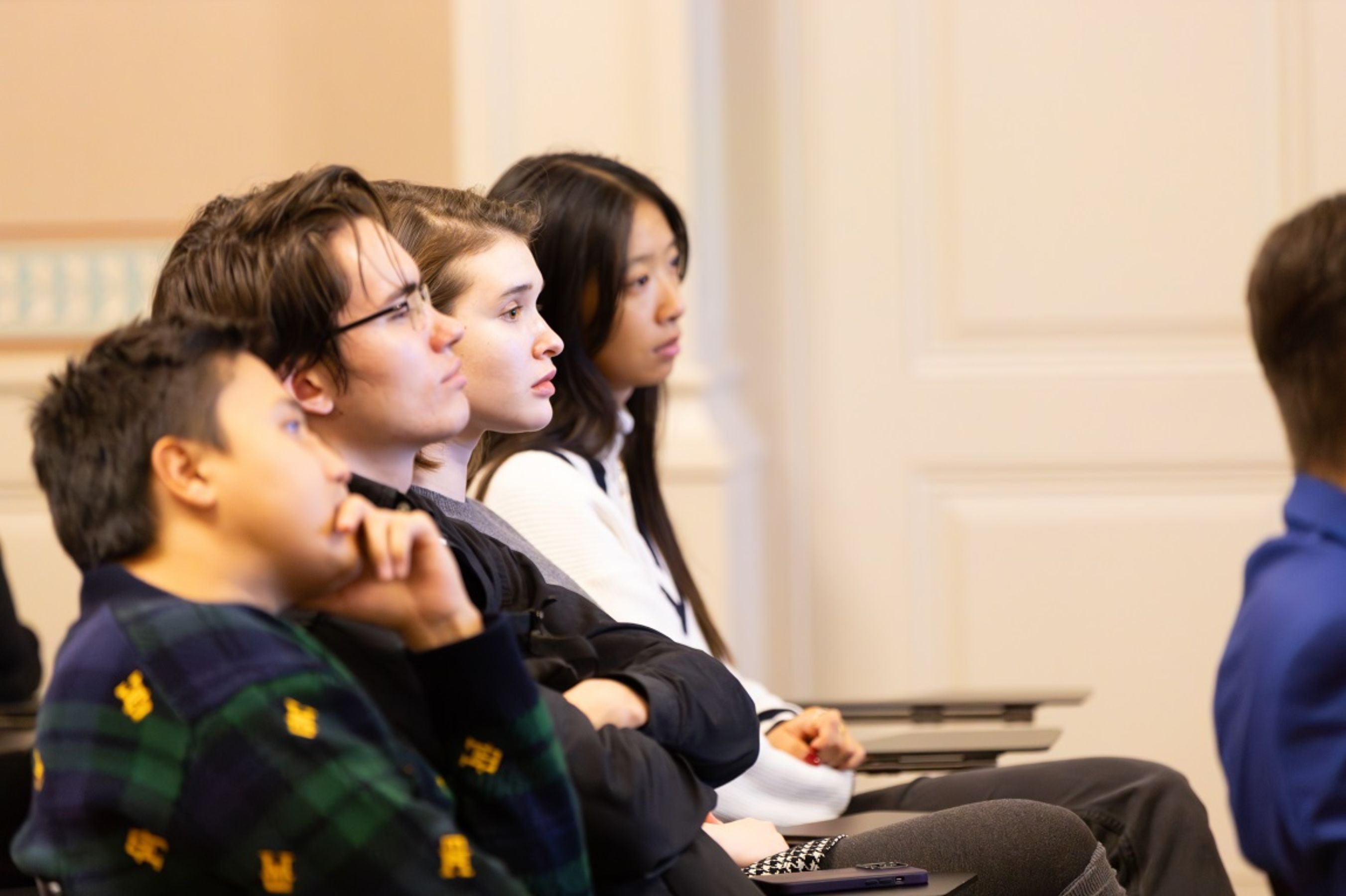 Malte Schlosser wins Master's Thesis Award 2023 | Department of Finance ...